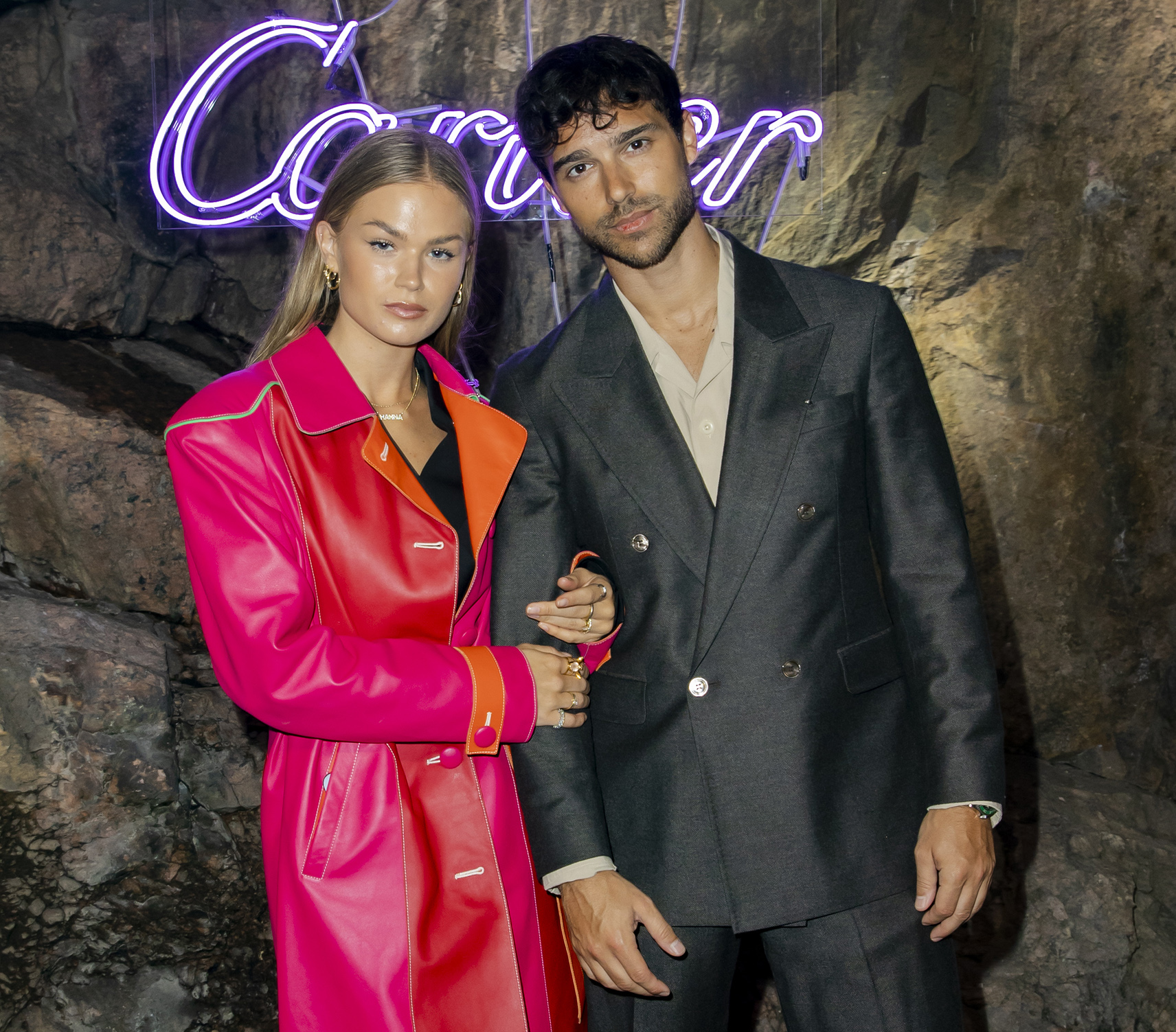 Eric Saade har raderat alla bilder på Hanna Schönberg