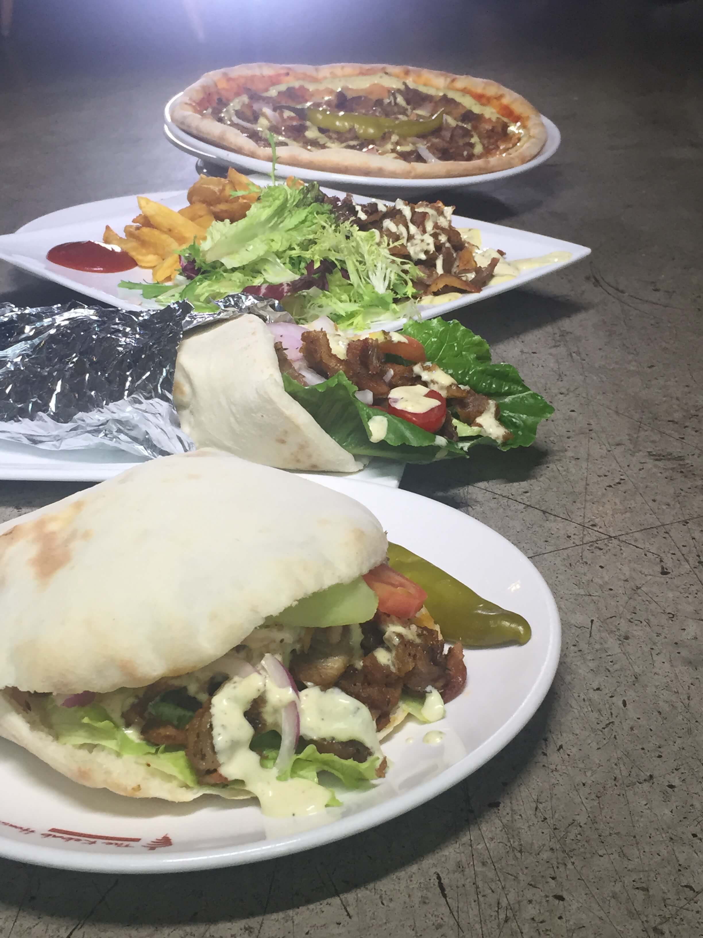 Deras kebabrestaurang har förvirrat många – här är historien bakom