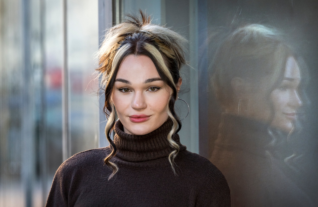 Tone Sekelius tävlar i Melodifestivalen: "Tävlingens första transperson"