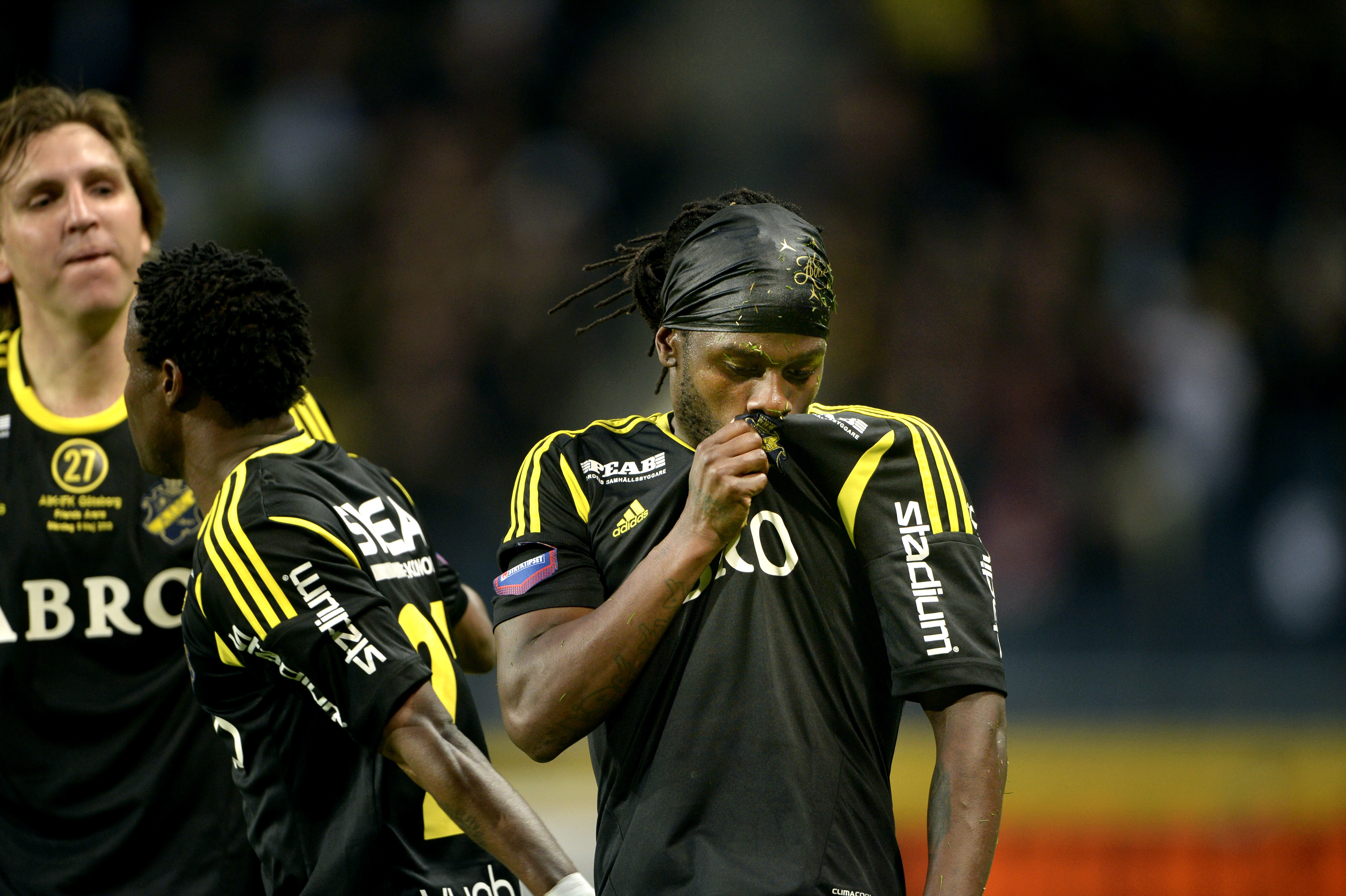 Ivan Turina hedrades stort när AIK slog IFK