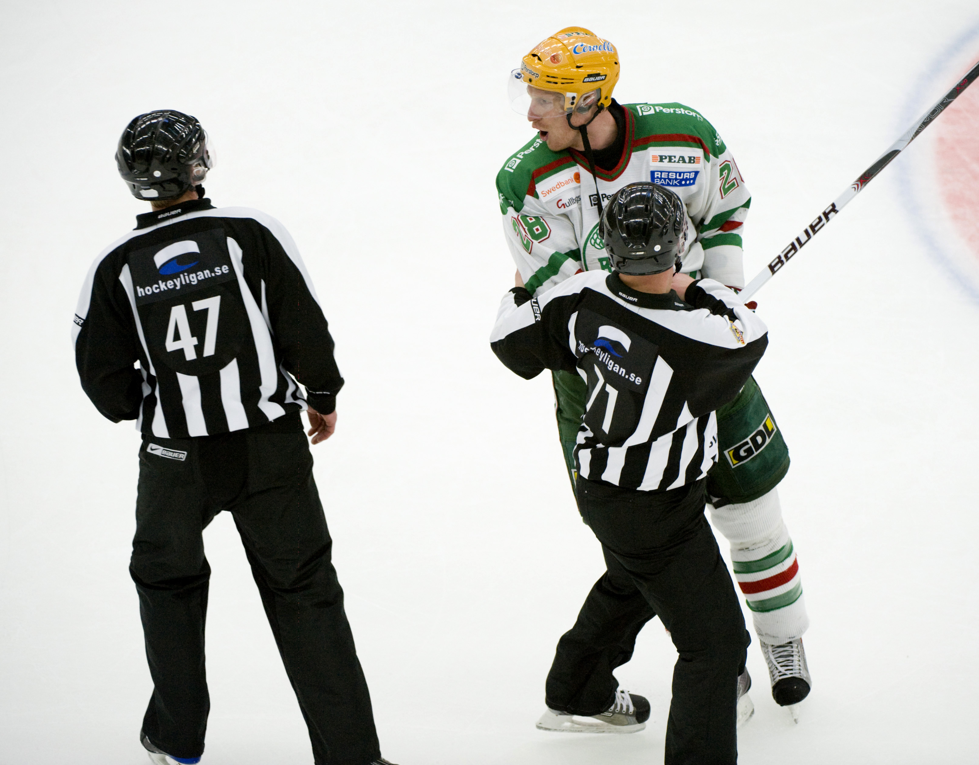 Rögle ilsket efter Beaudoins matchstraff