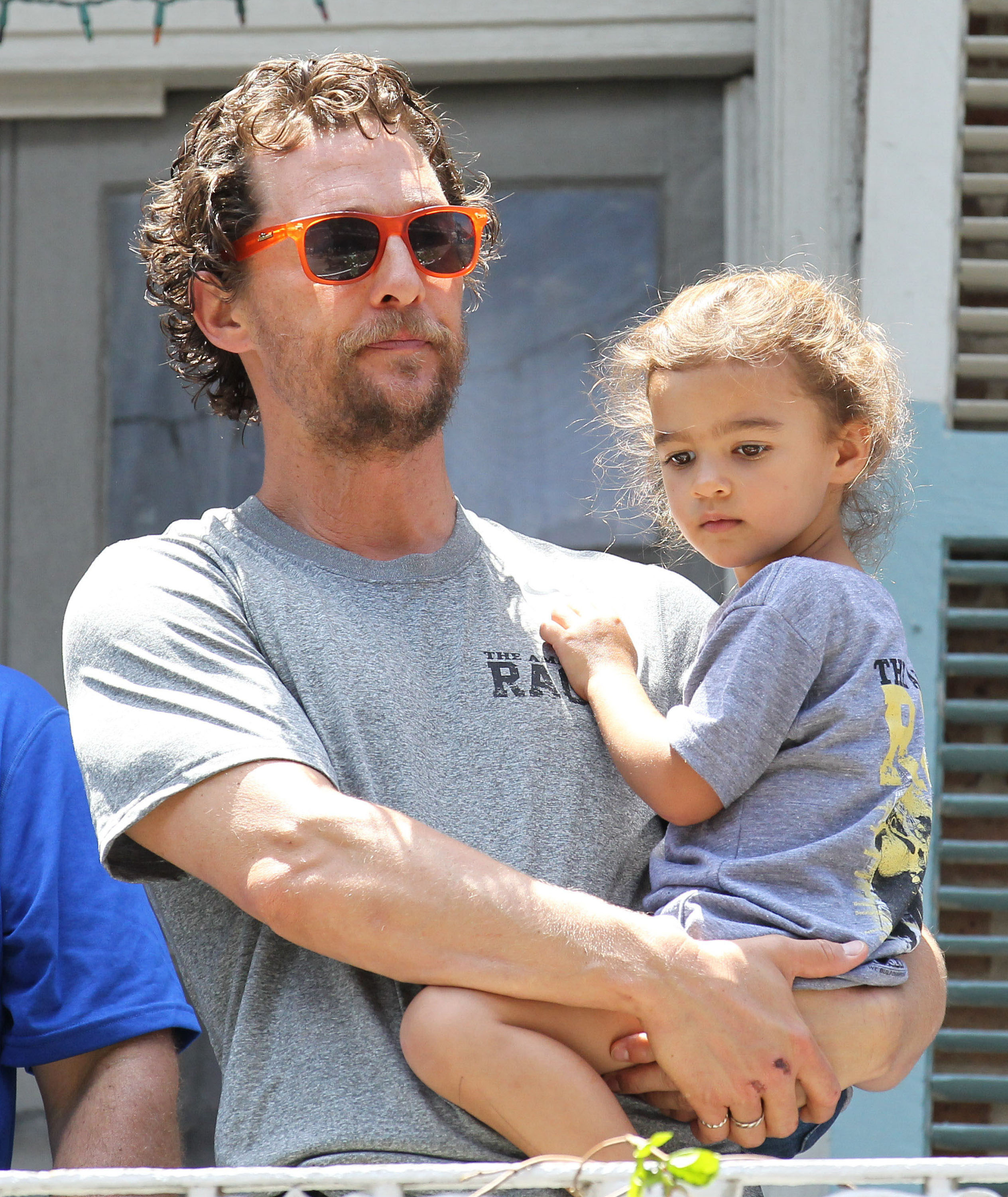 Spana in Hollywoods hunkigaste pappor tillsammans med sina barn