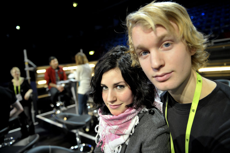 Nour El Refai: Barn, Henrik Schyffert och så mycket tjänar hon