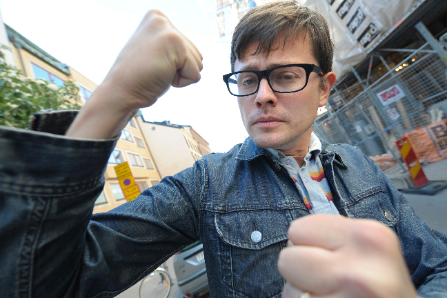 Intervju24: Fredrik Wikingsson