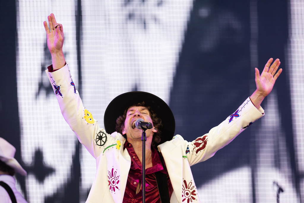 Håkan Hellström släpper snapsvisa