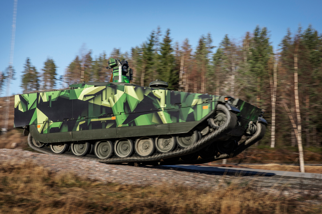 Klart med stororder på stridsfordon