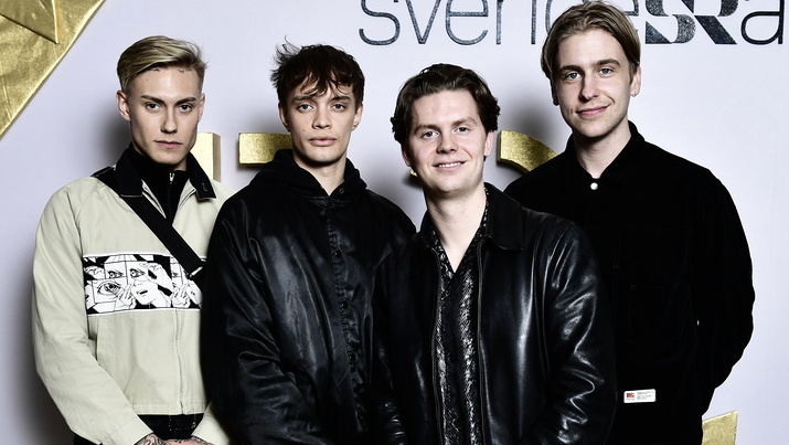 Hov1 turnerar i tre månader