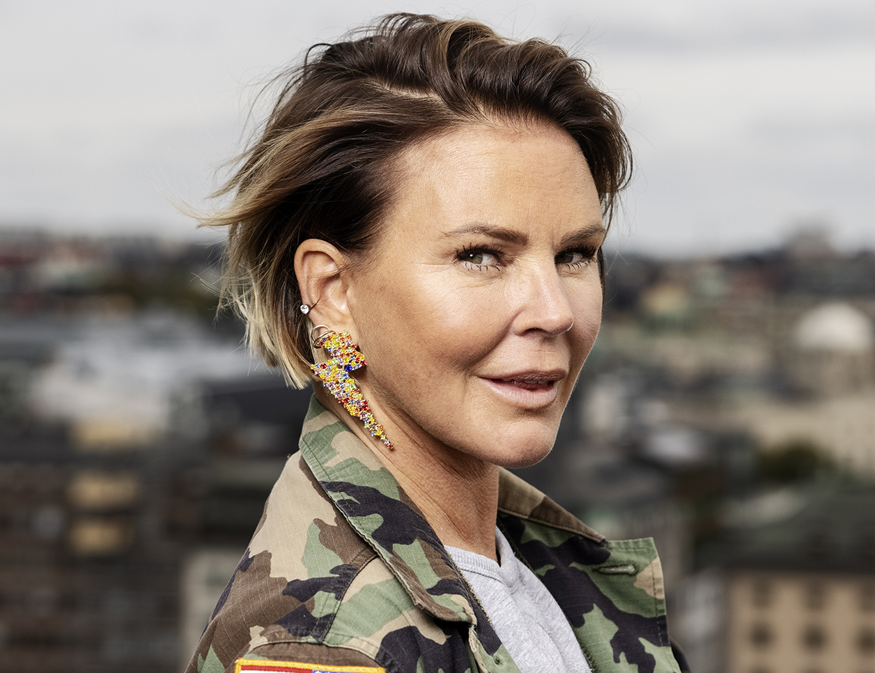 6 svenska kändisar berättar om sina läckta nakenbilder: "Greps av panik"