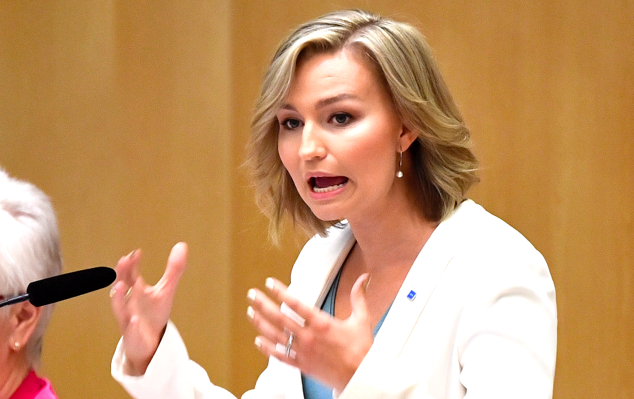 Ebba Busch Thors besked till invandrare: "Bli svenskar"